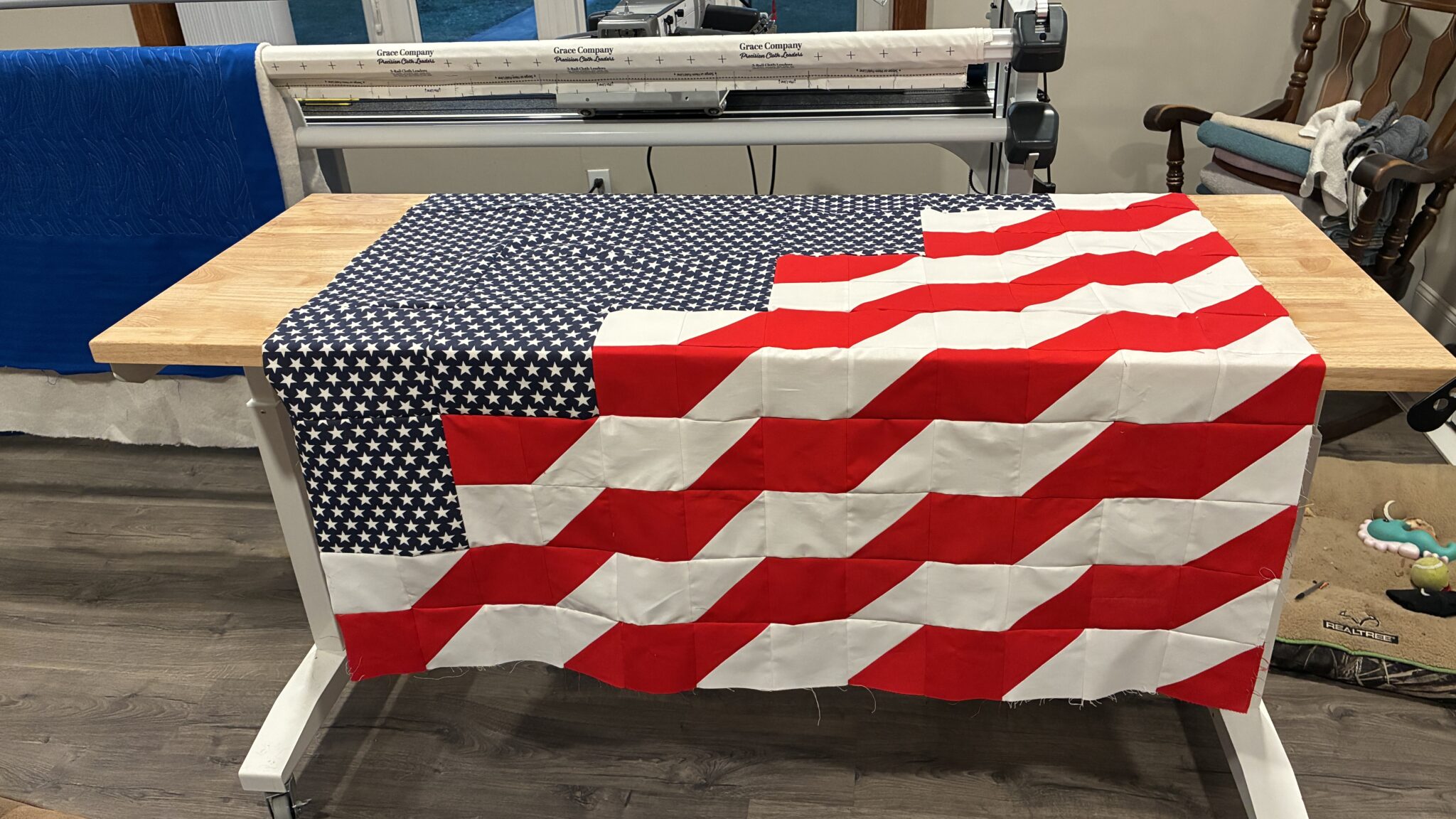American Flag Quilt - Barry Quilts